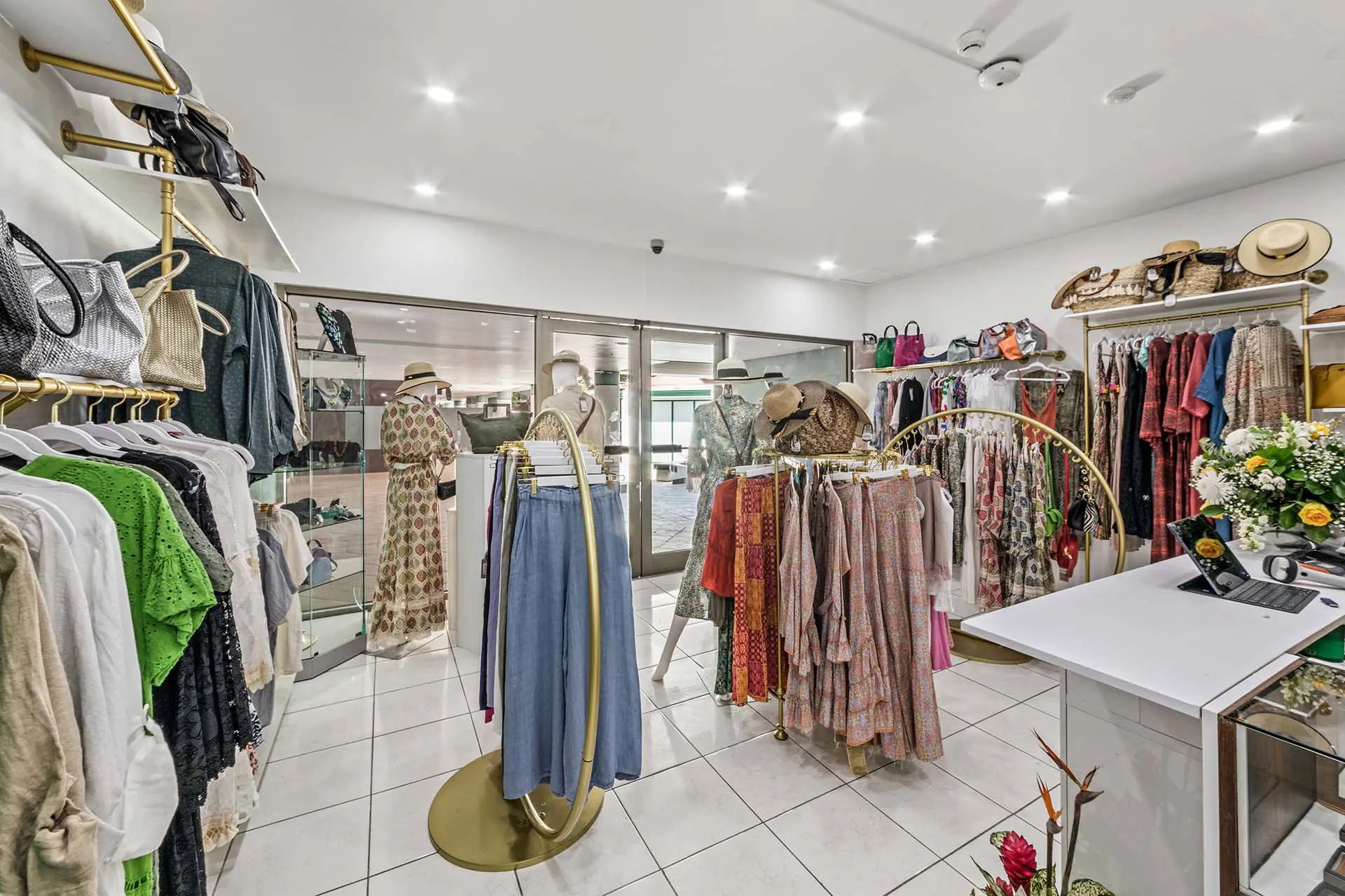 Centro Comercial Promenade - My Curacao Guide