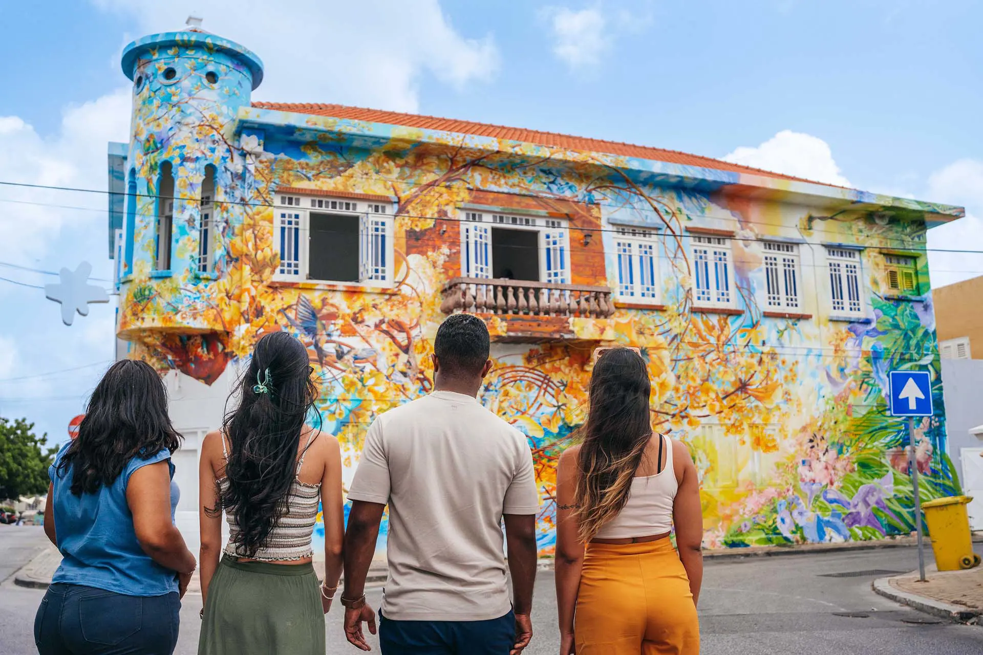 Discover Willemstad Bus Tour | Irie Tours - My Curacao Guide
