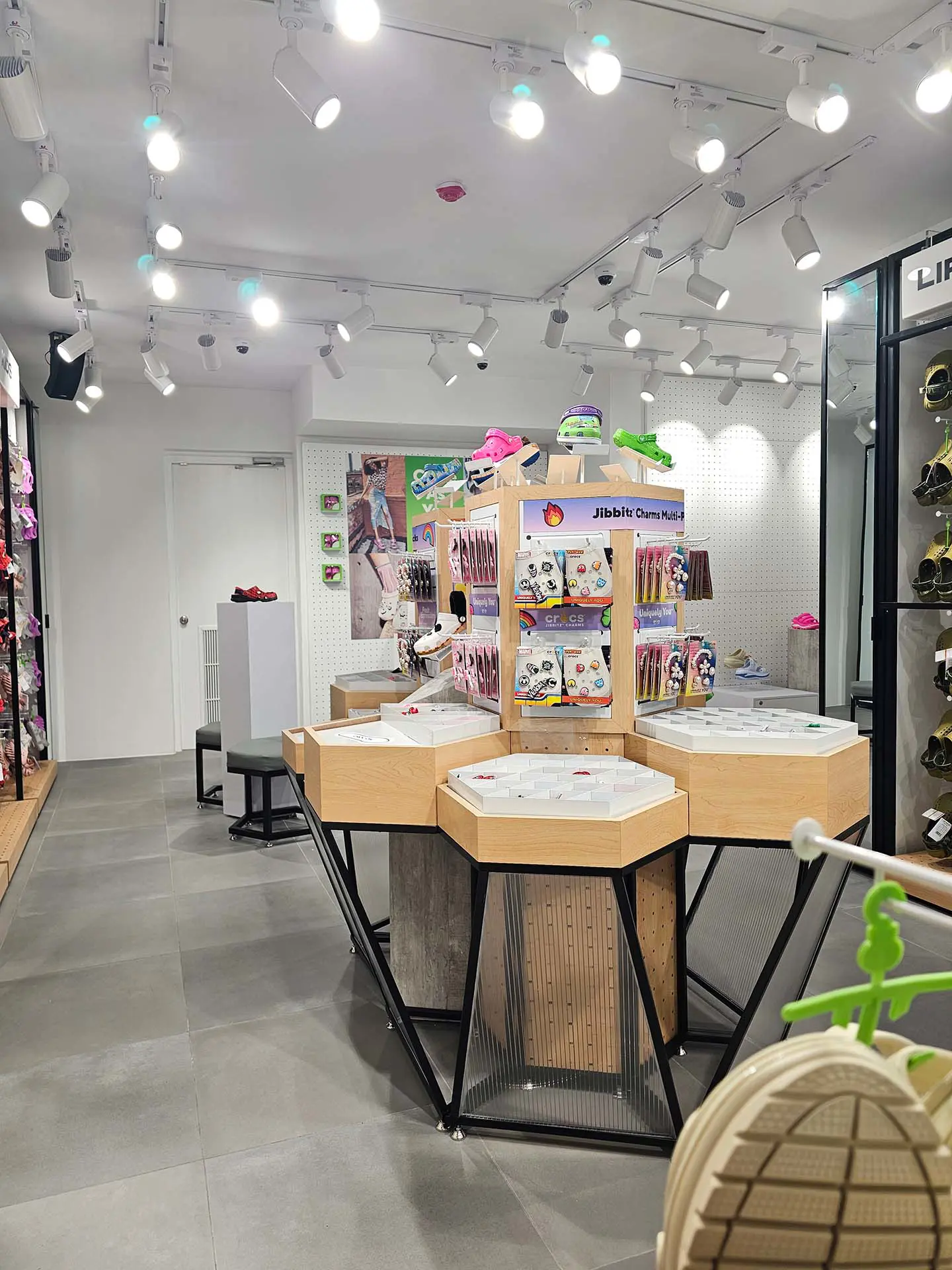 Crocs Curacao - My Curacao Guide