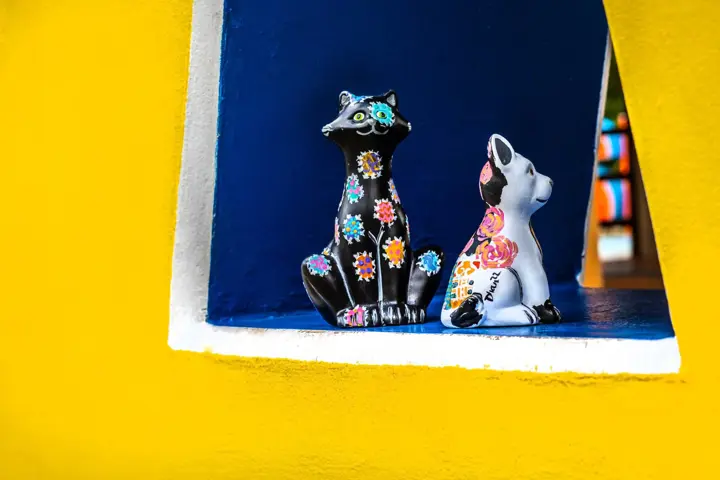 Arts & Crafts | My Curacao Guide