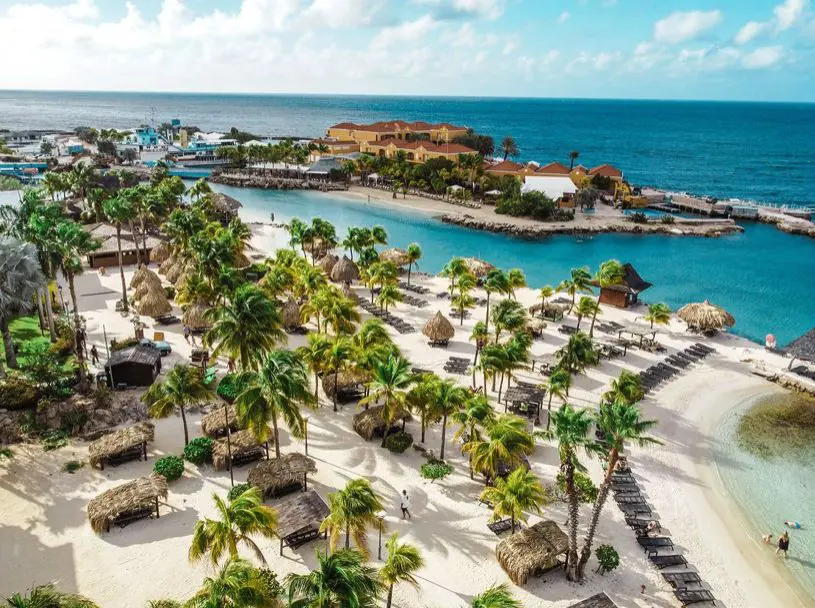 Lions Dive Beach Resort - My Curacao Guide