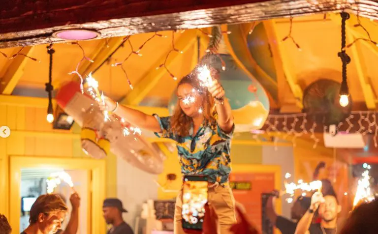 Wet & Wild Beach Club - My Curacao Guide