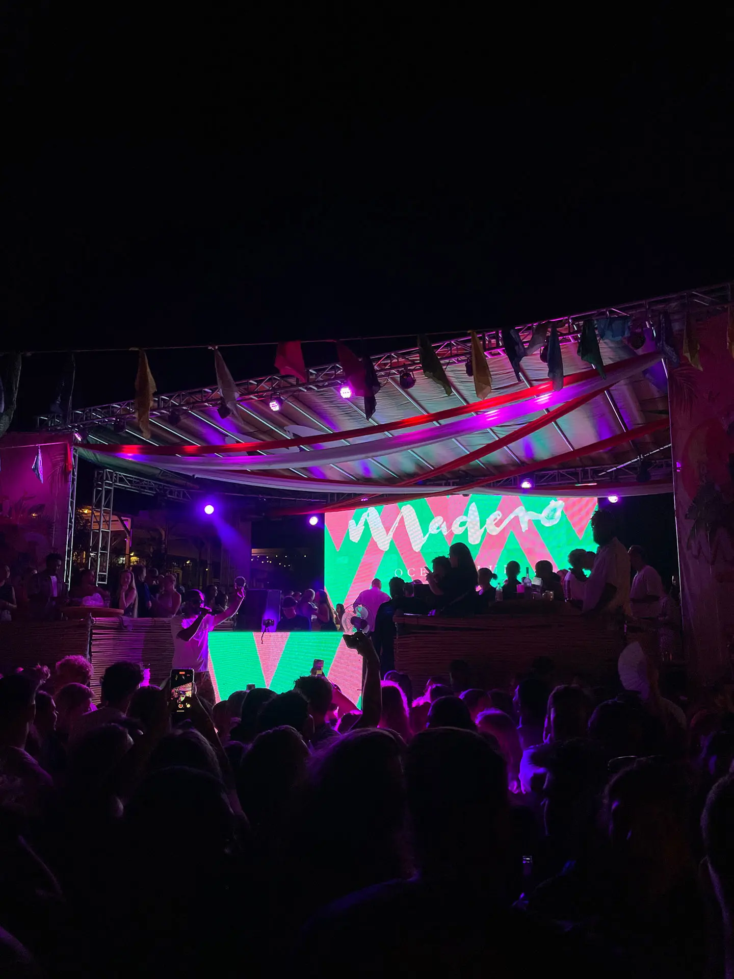 Best Nightlife Spots in Curacao | Top 5 for 2025